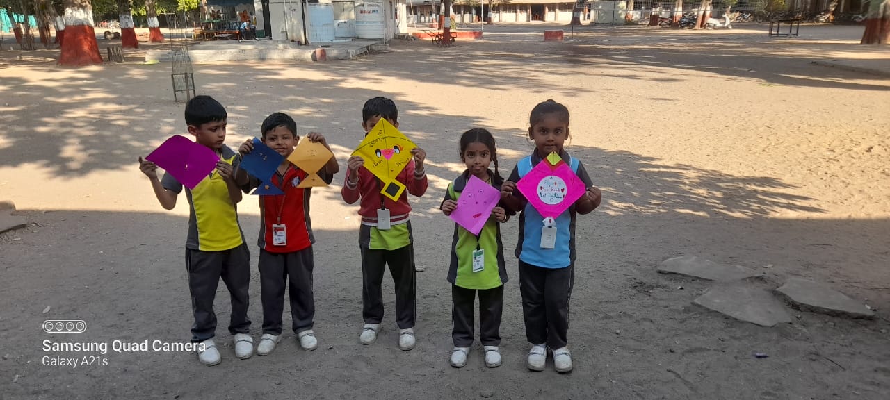 CA- 6 Kite making with message on it for UKG students. – BHS Bagikhana ...